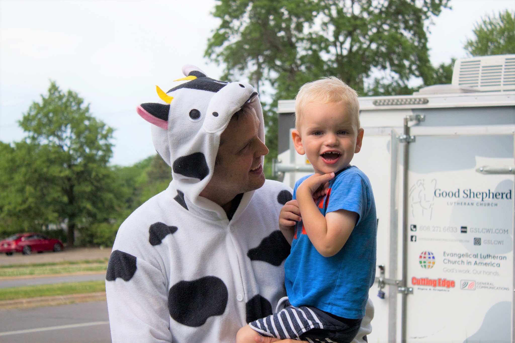 Holy Cow Food Truck - Good Shepherd Lutheran Church